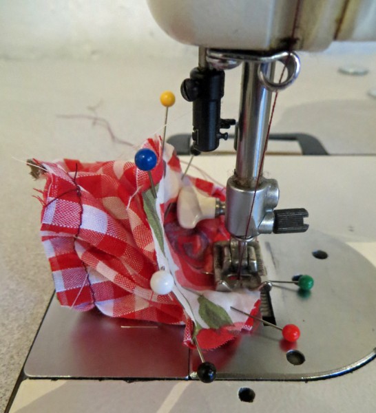 How to Make a Pin Cushion - SEW IT WITH LOVE I Sewing classes ...